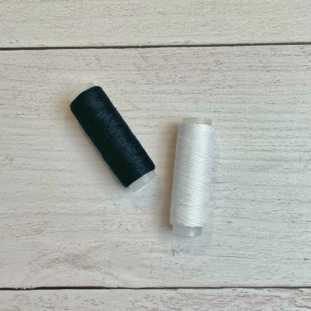 Hilo blanco y negro – Sewing Store
